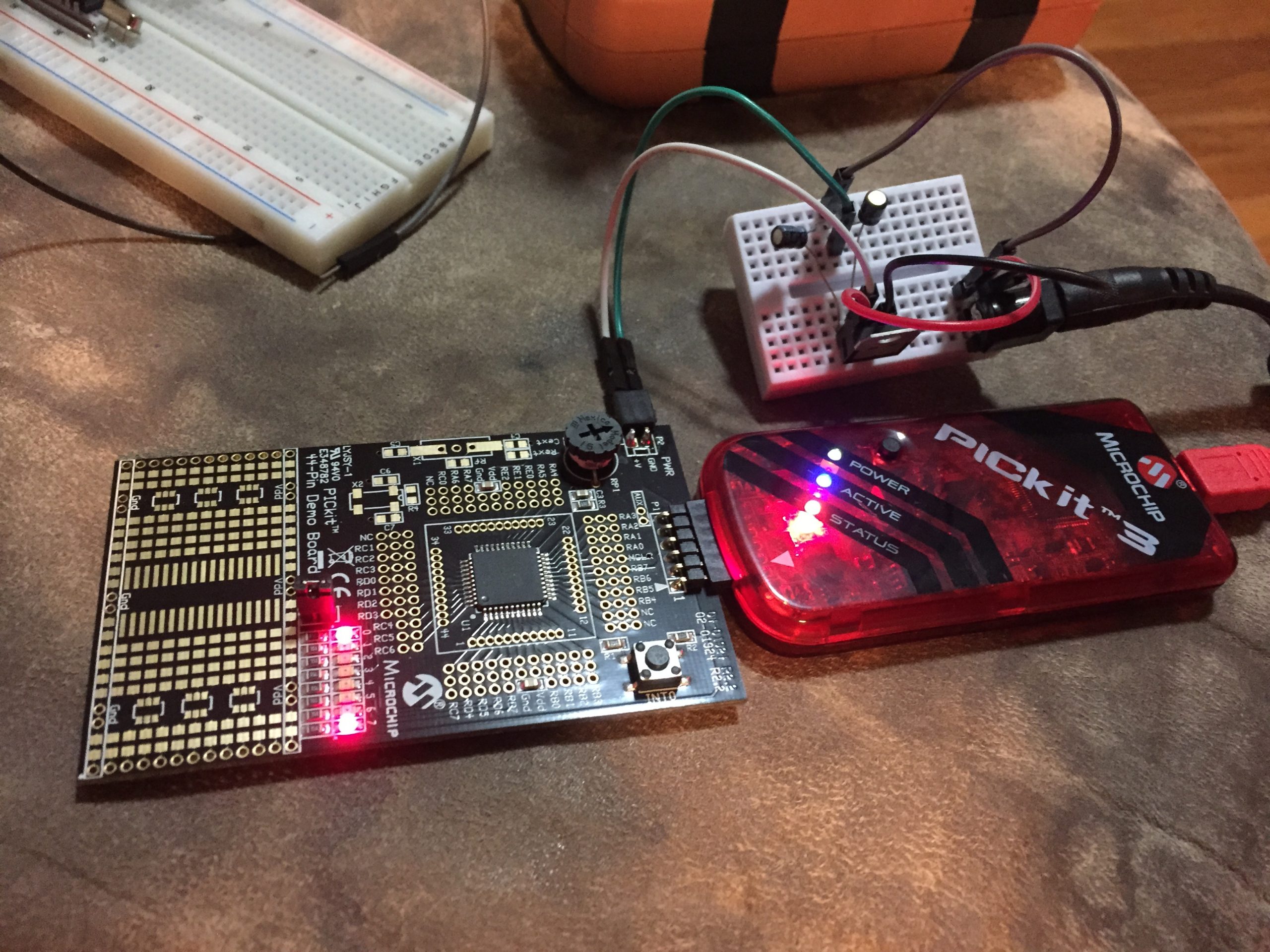 PIC microcontrollers – Science Electronics Fun! PIC microcontrollers – Science Electronics Fun!